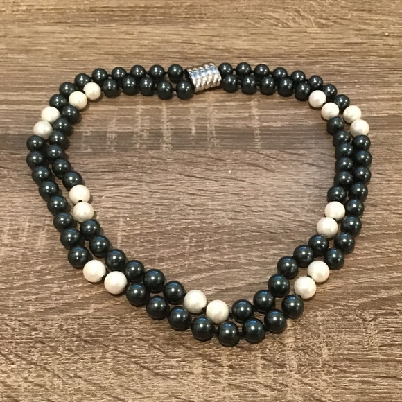 Jewelry | Vintage Silver Tone Blue White Faux Pearls Beaded Magnetic ...